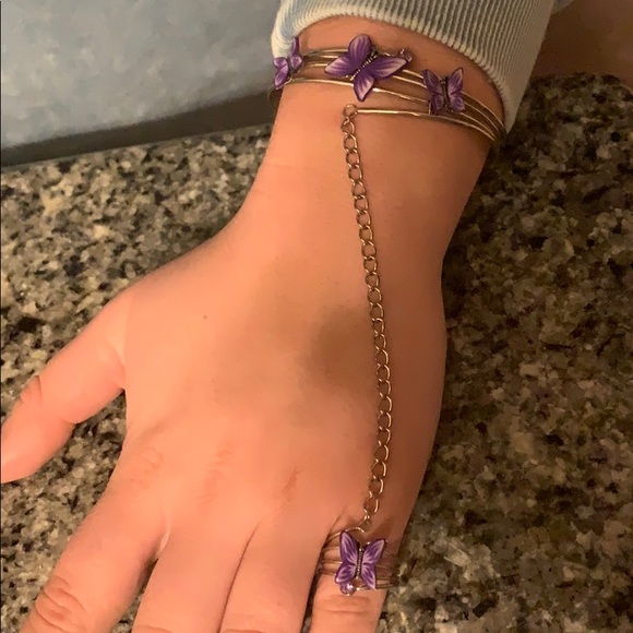 Jewelry | Butterfly And Ring Attached Set Brand New | Poshmark